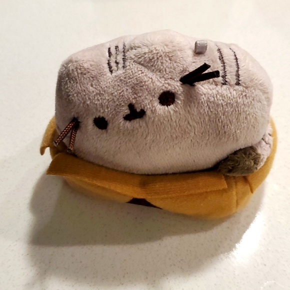 Pusheen | Toys | Pusheen Mini Keychain Plush | Poshmark